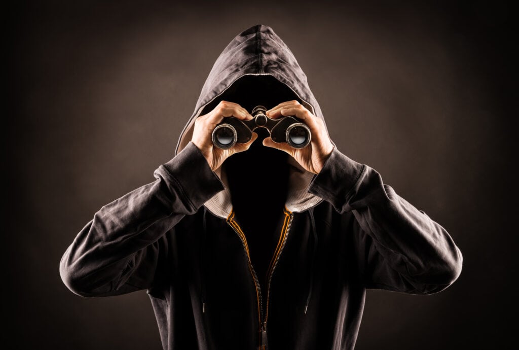 Stop the Digital Stalker: A Guide to Combating Stalking - Stop digitale ...